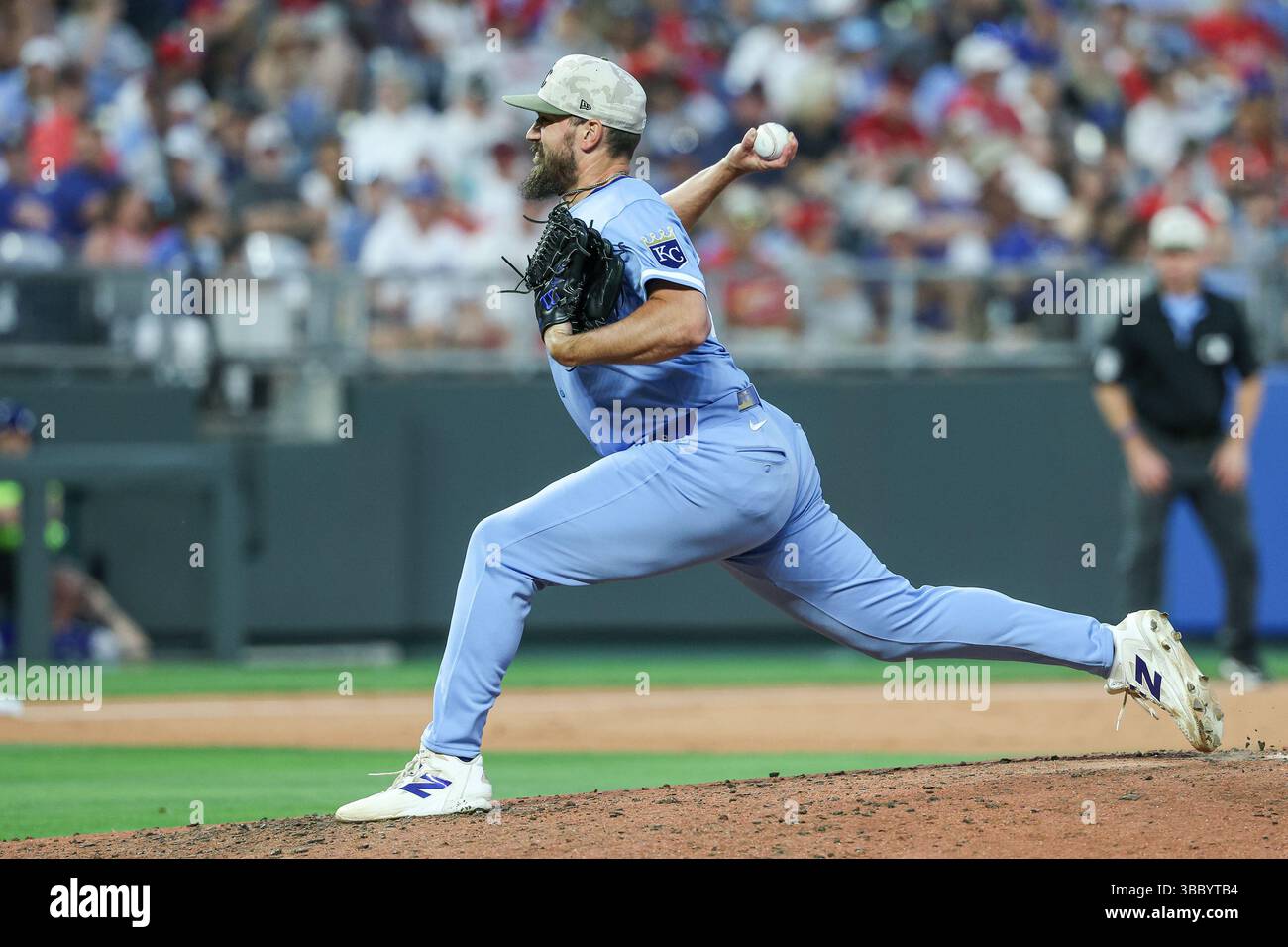 May 16, 2025: Kansas City Royals relief pitcher John Schreiber (46 ...