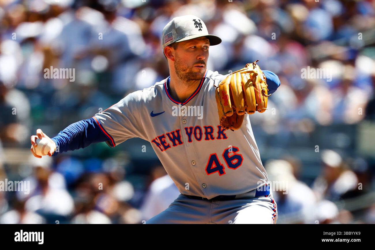 New York Mets pitcher Griffin Canning (46) throws against the New York ...