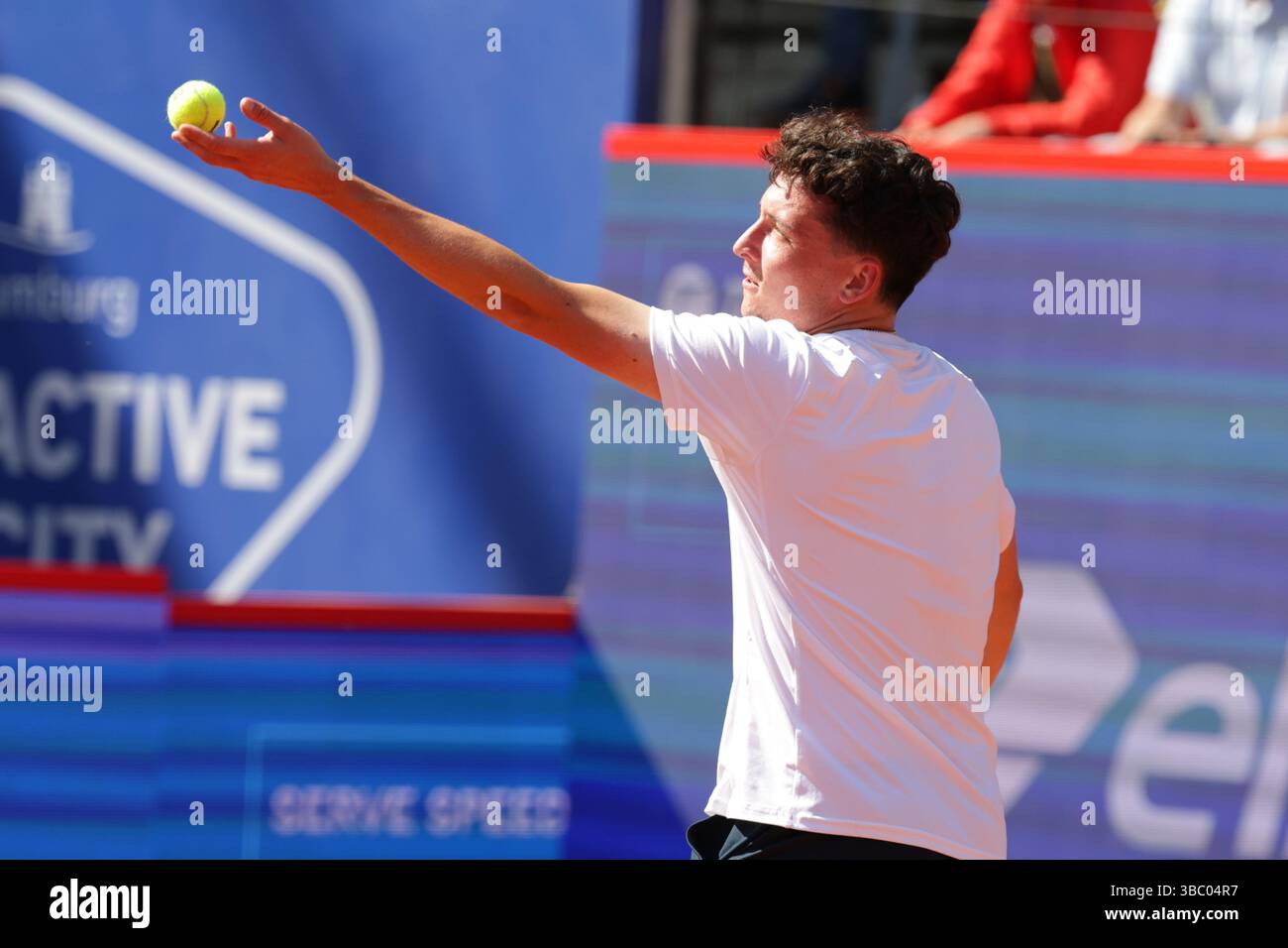 Hamburg, Germany. 17th May, 2025. HAMBURG, GERMANY - MAY 17: Max Hans ...