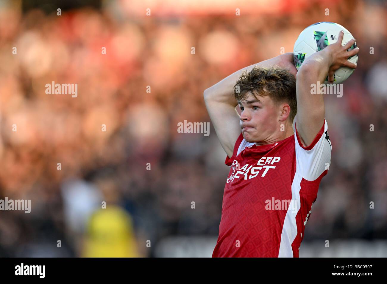 Antwerp, Belgium. 17th May, 2025. Semm Renders (54) of Antwerp pictured ...