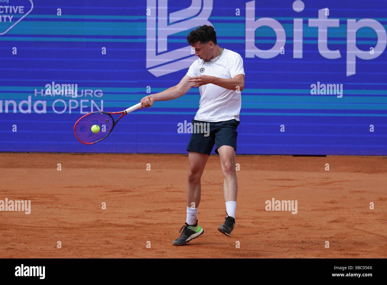 Hamburg, Germany. 17th May, 2025. HAMBURG, GERMANY - MAY 17: Max Hans ...