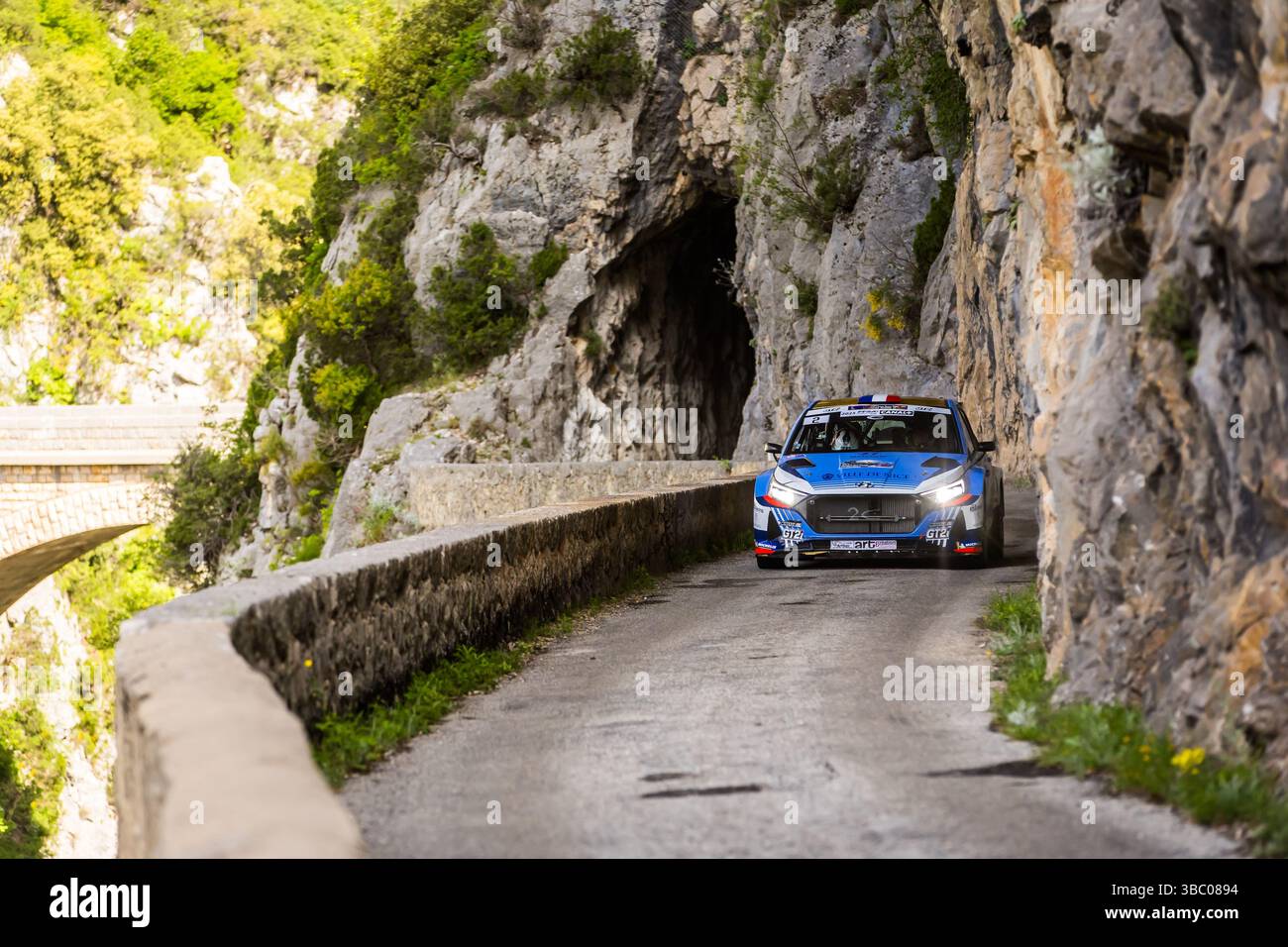 Antibes, France. 17th May, 2025. 02 CAMILLI Eric, DE LA HAYE Thibault ...