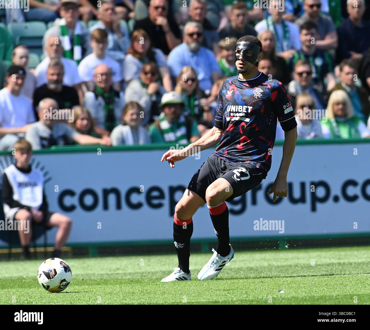 Leon balogun rangers hi-res stock photography and images - Alamy