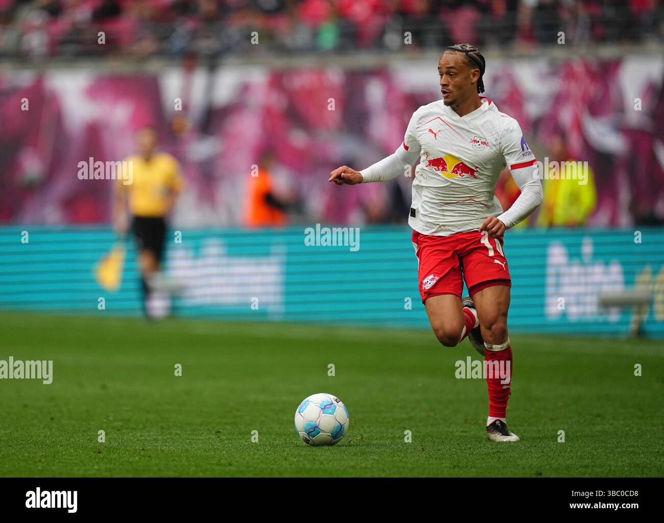 May 17 2025: Xavi Simons of RB Leipzig controls the ball during a 1 ...