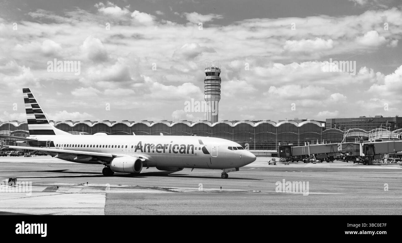 American airlines Black and White Stock Photos & Images - Alamy