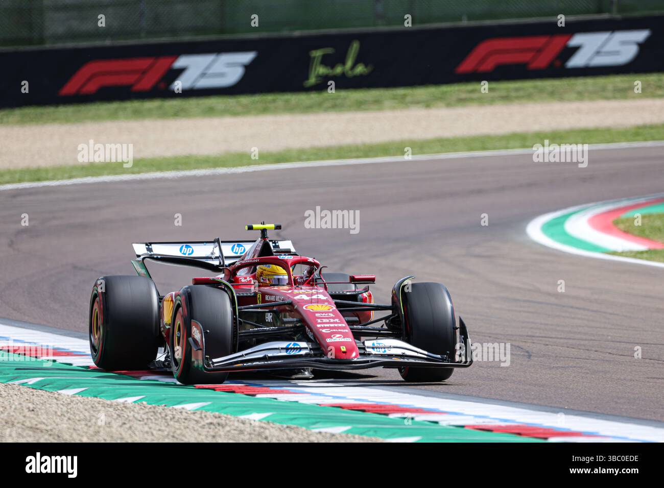 Lewis Hamilton (GBR) - Scuderia Ferrari - Ferrari SF-25 - Ferrari ...