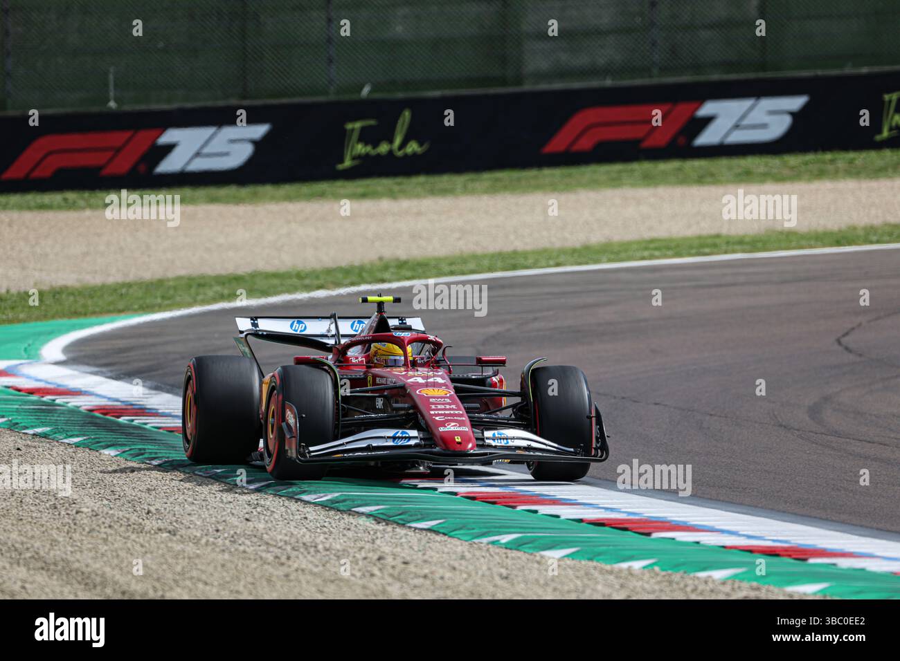 Lewis Hamilton (GBR) - Scuderia Ferrari - Ferrari SF-25 - Ferrari ...