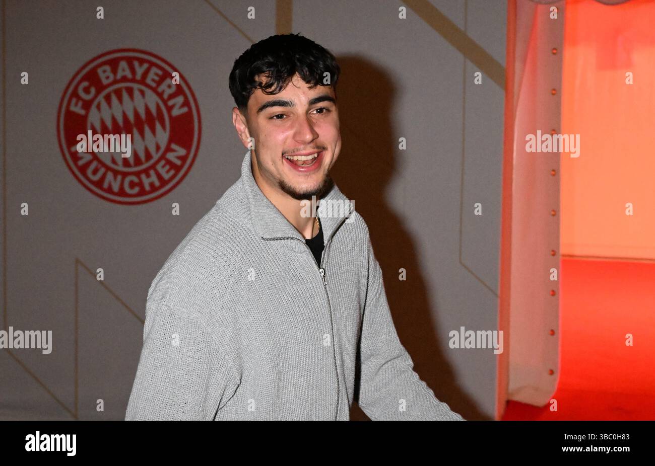 Munich, Germany. 17th May, 2025. Soccer: Bundesliga: Footballer ...