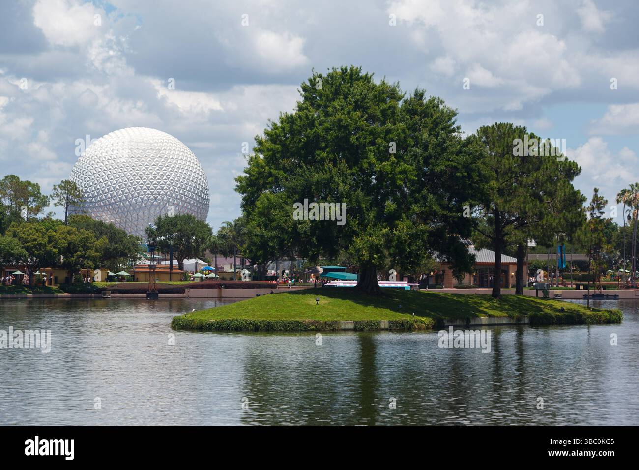 The World Showcase lake, and Spaceshipe earth dome at Epcot amusement ...