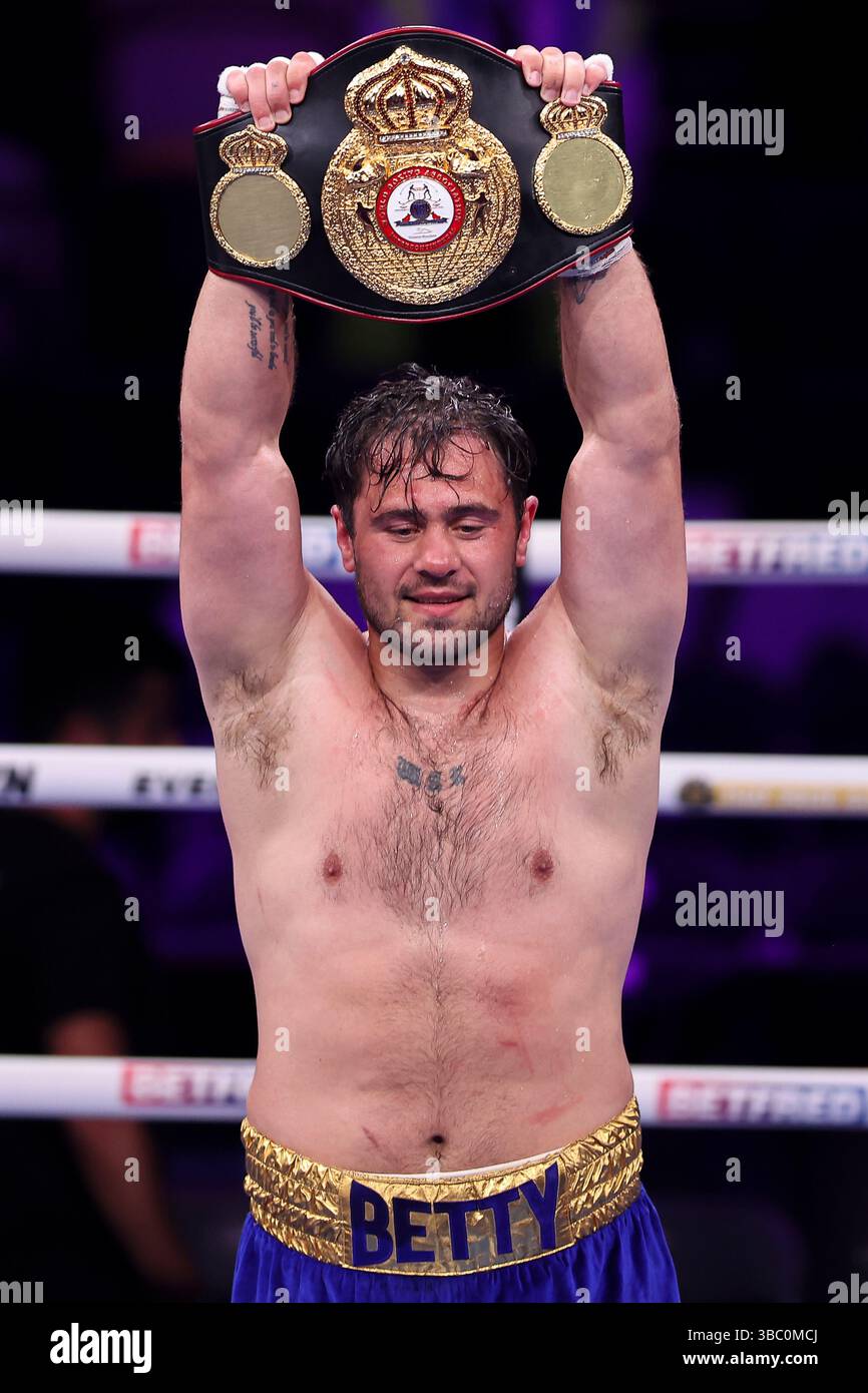 Copper Box Arena, London, UK. 17th May, 2025. WBA Intercontinental ...