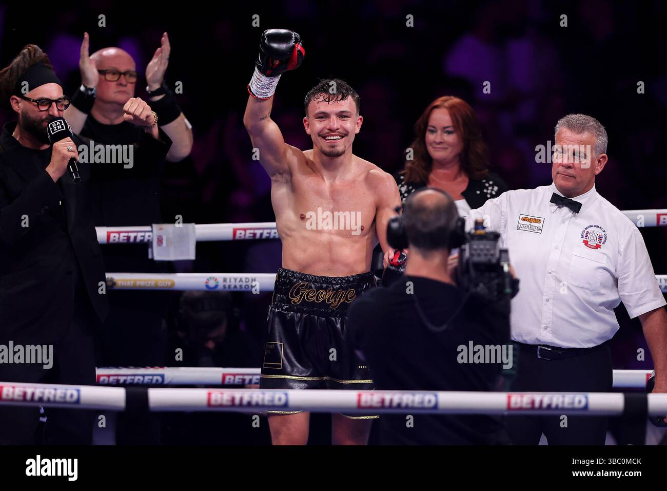 Copper Box Arena, London, UK. 17th May, 2025. WBA Intercontinental ...