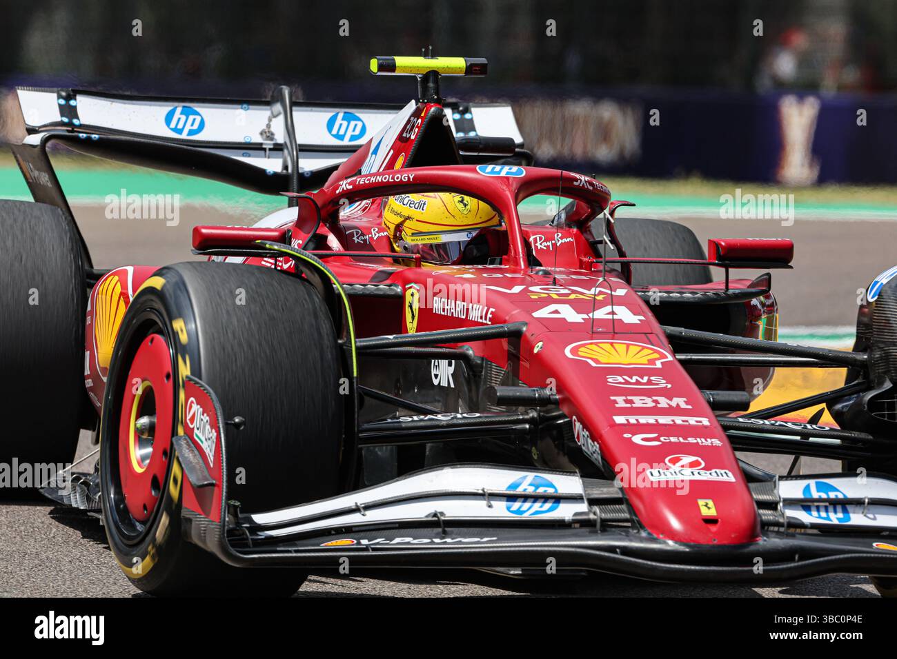 Lewis Hamilton (GBR) - Scuderia Ferrari - Ferrari SF-25 - Ferrari ...