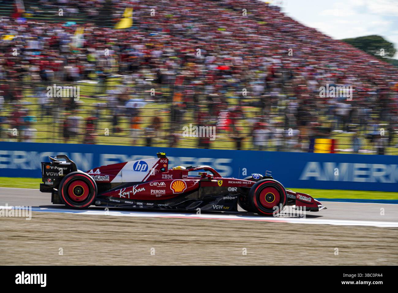 Lewis Hamilton (GBR) - Scuderia Ferrari - Ferrari SF-25 - Ferrariduring ...