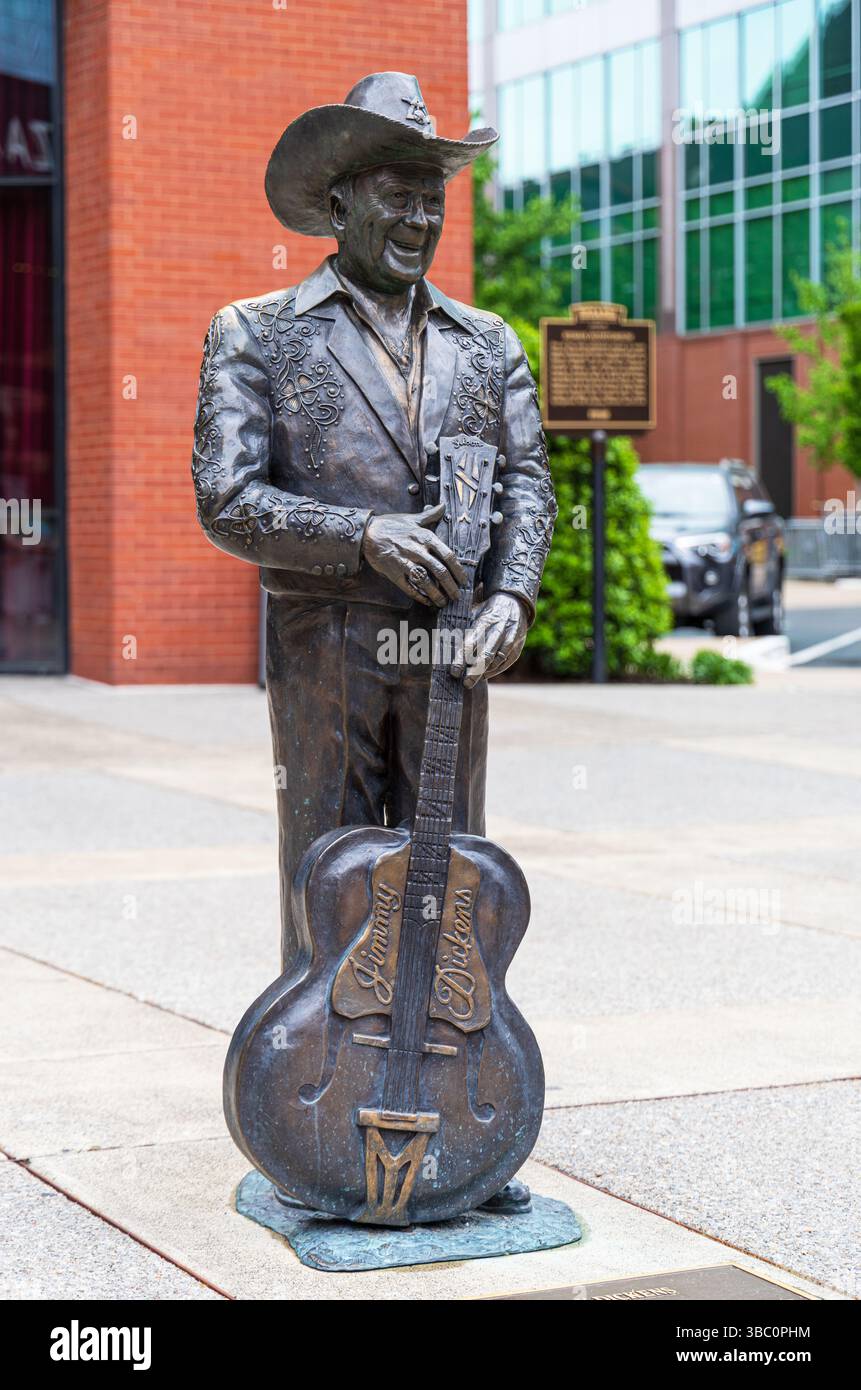 A life-sized bronze statue of Little Jimmy Dickens stands outside the ...