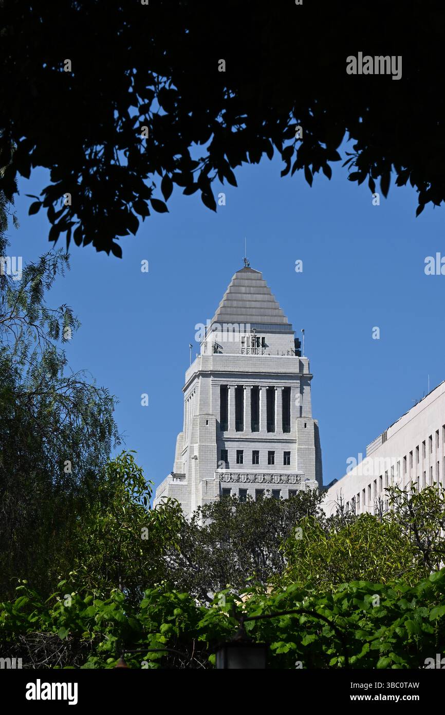 LOS ANGELES, CALIFORNIA - 9 MAY 2025: Los Angeles City Hall looking up ...