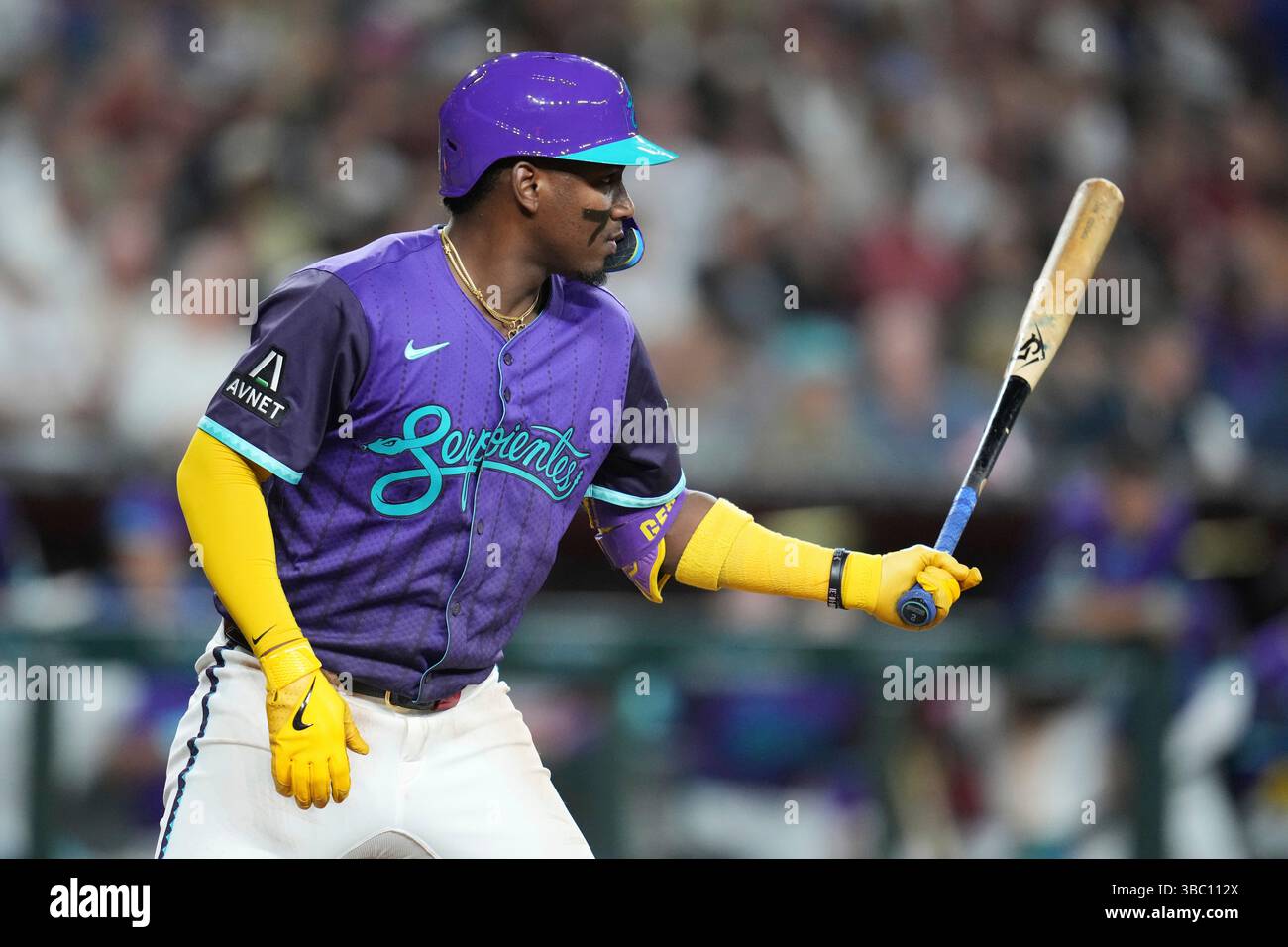 Arizona Diamondbacks' Geraldo Perdomo steps in to bat against the ...