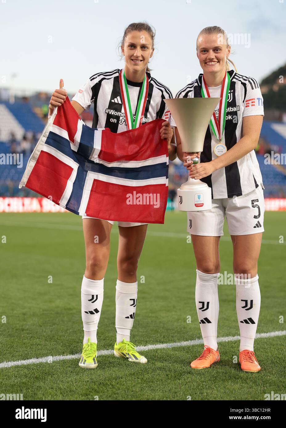 Como, Italy. 17th May, 2025. Emma Godo and Mathilde Harviken of ...