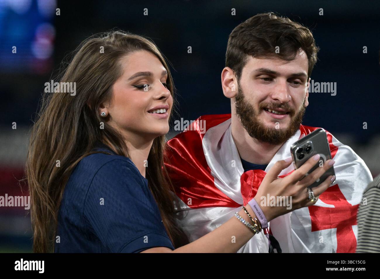 Paris, France. 18th May, 2025. Paris Saint-Germain's forward Khvicha ...