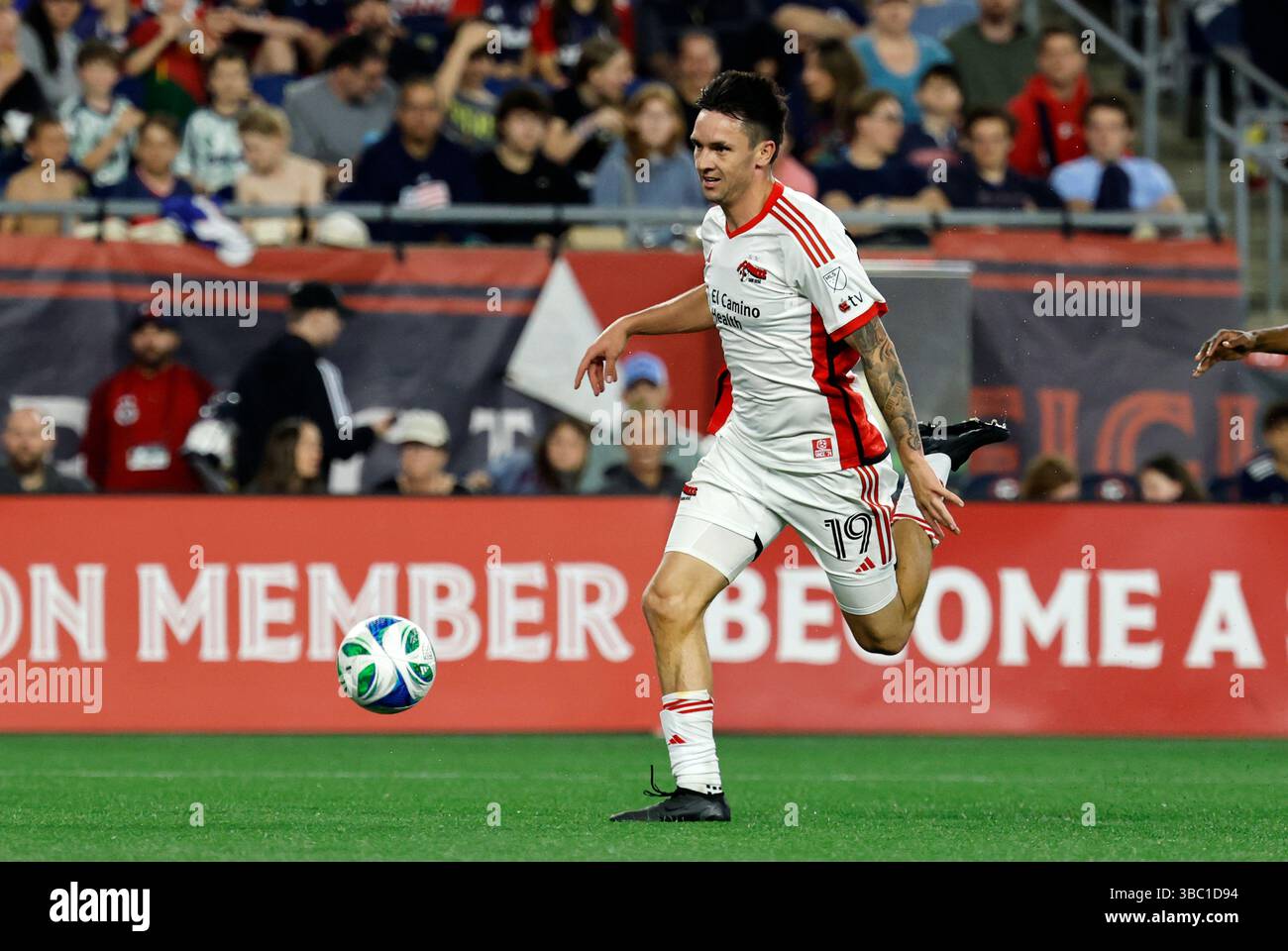 FOXBOROUGH, MA - MAY 17: Preston Judd #19 of San Jose Earthquakes ...