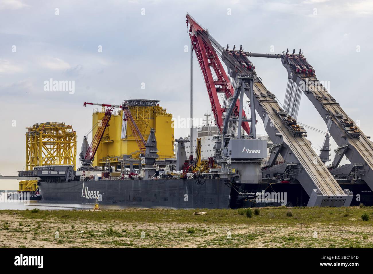 Pioneering Spirit. Workboat of the Swiss offshore service provider ...