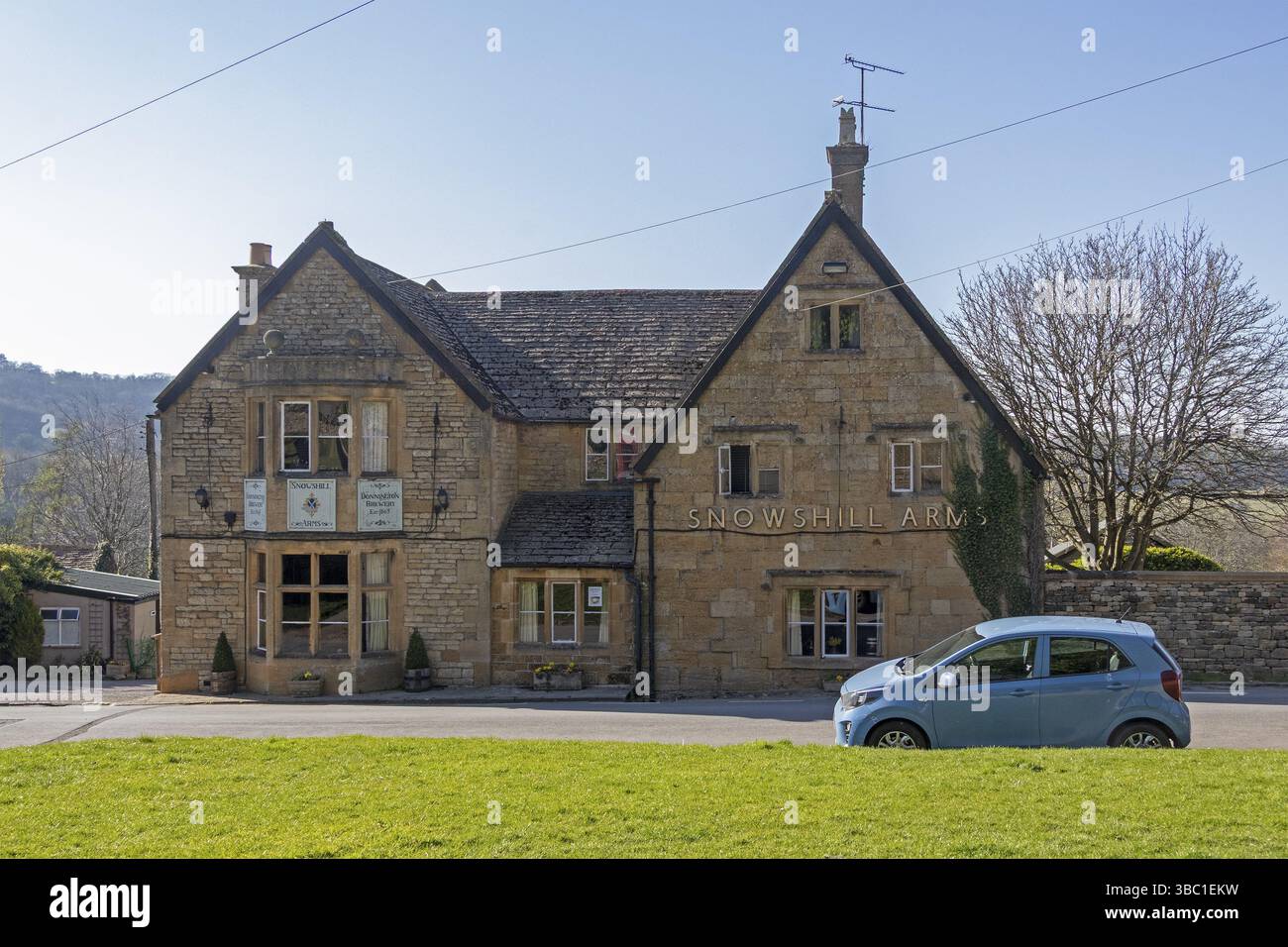 Pub Snowshill Arms, Snowshill, The Cotswolds, England, Great Britain ...