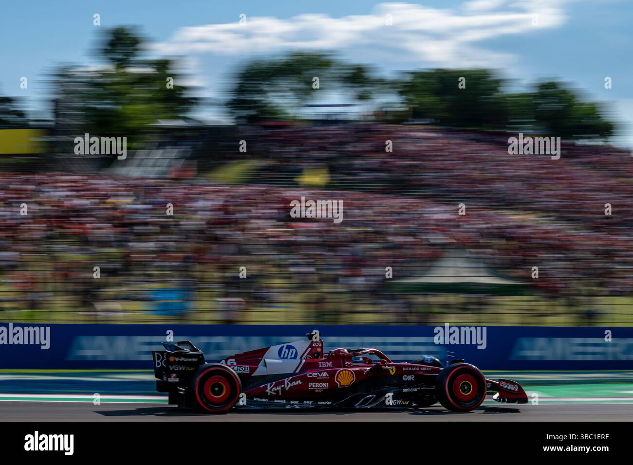 #16 Charles Leclerc (MCO) Scuderia Ferrari HP (ITA) SF25/Ferrari ...