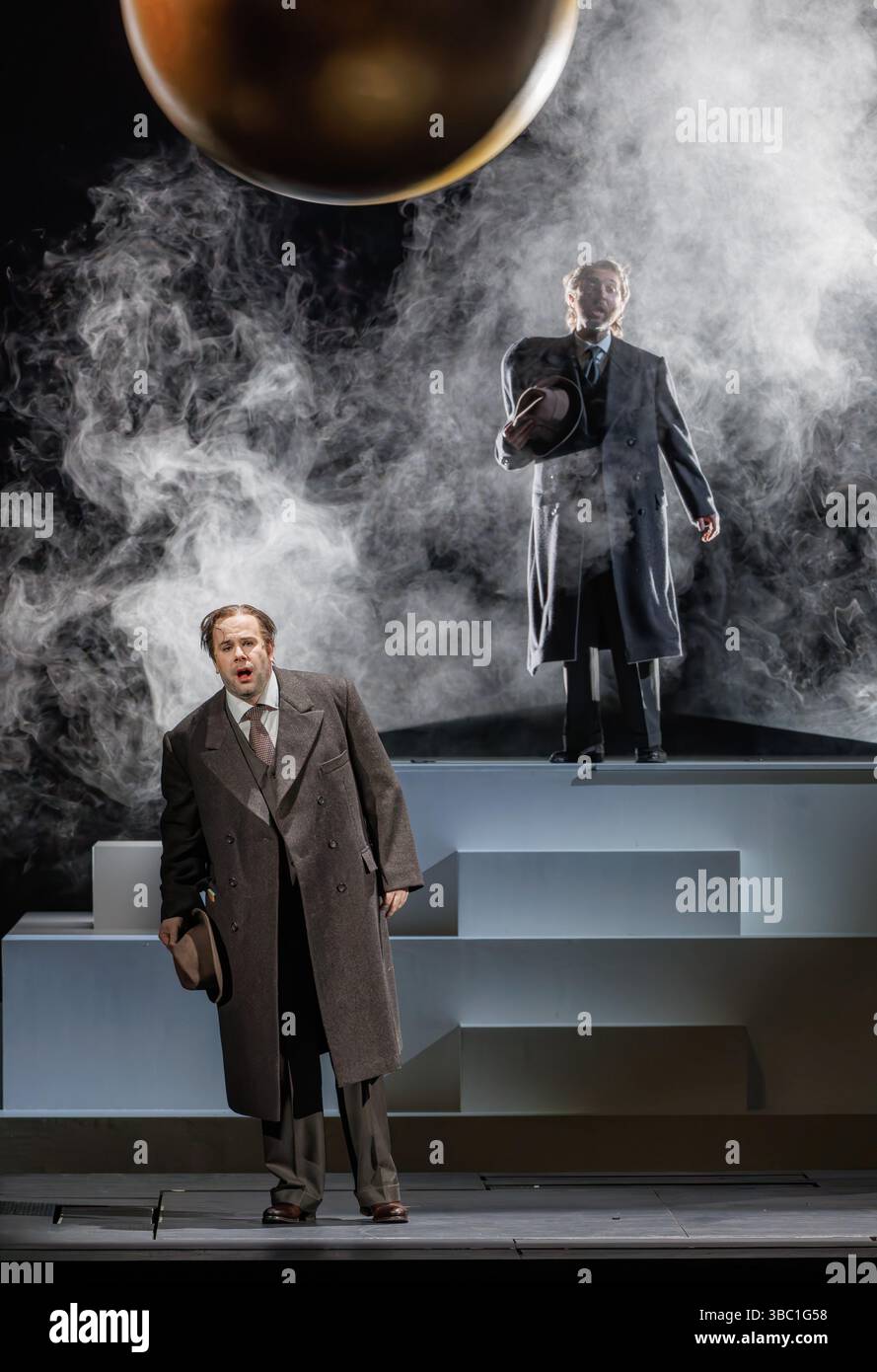 Hamburg, Germany. 14th May, 2025. Singer Thomas Lehman (l) performs as ...