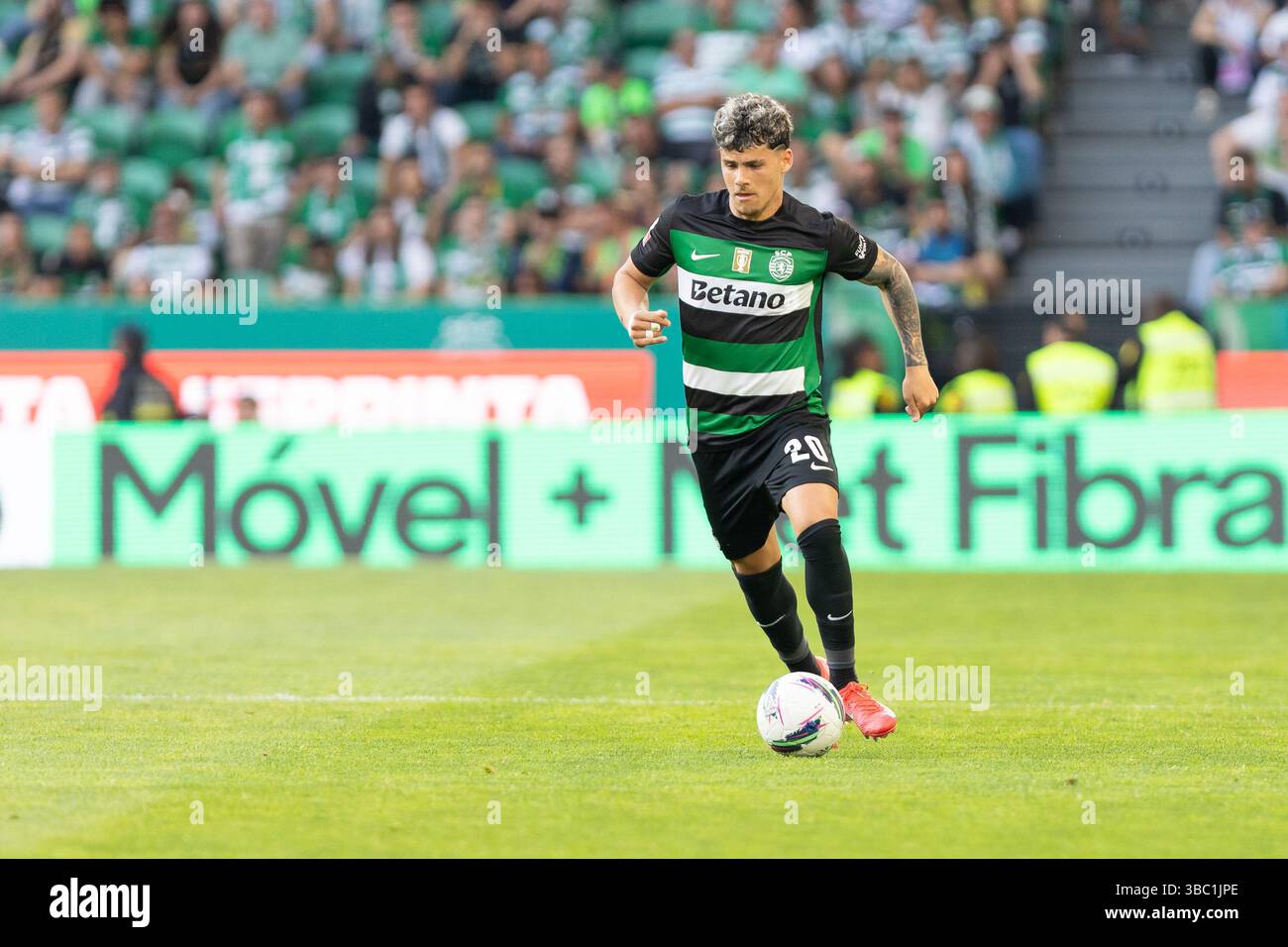 May 17, 2025. Lisbon, Portugal. Sporting defender from Uruguay MAXI ...