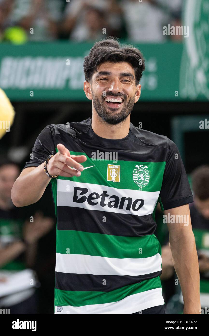 May 17, 2025. Lisbon, Portugal. Sporting defender from Portugal RICARDO ...