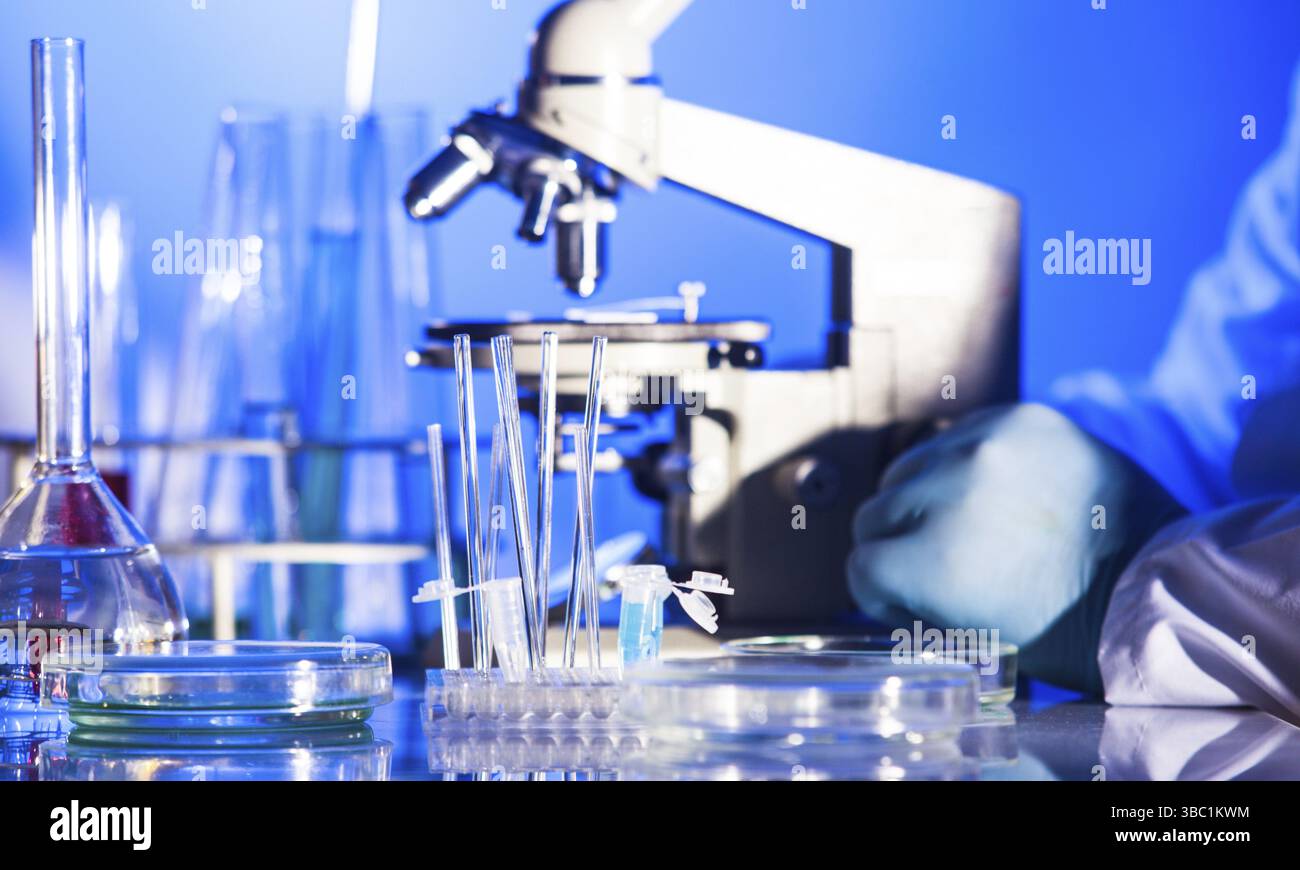 Inspect glass germany hi-res stock photography and images - Alamy