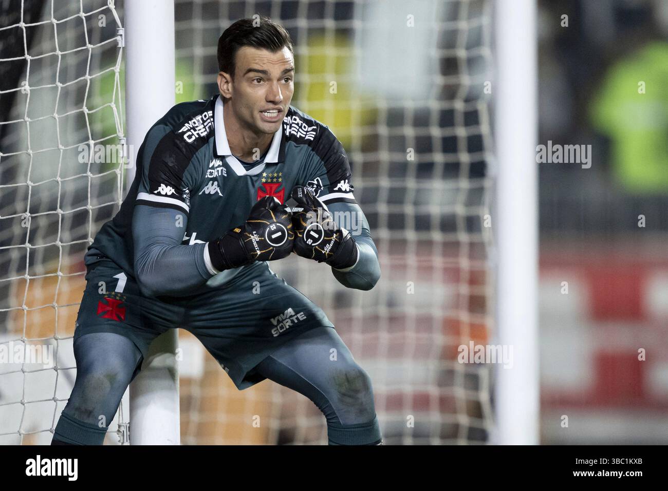 RJ - RIO DE JANEIRO - 05/17/2025 - BRAZILIAN CHAMPIONSHIP A 2025, VASCO x FORTALEZA - Leo Jardim ...