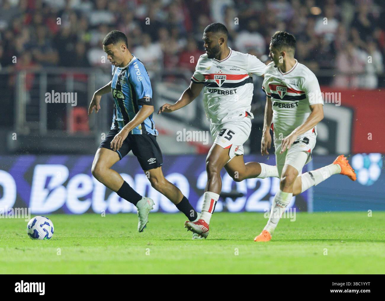Sao Paulo, Brazil. 17th May, 2025. Soccer Football - Brazilian ...