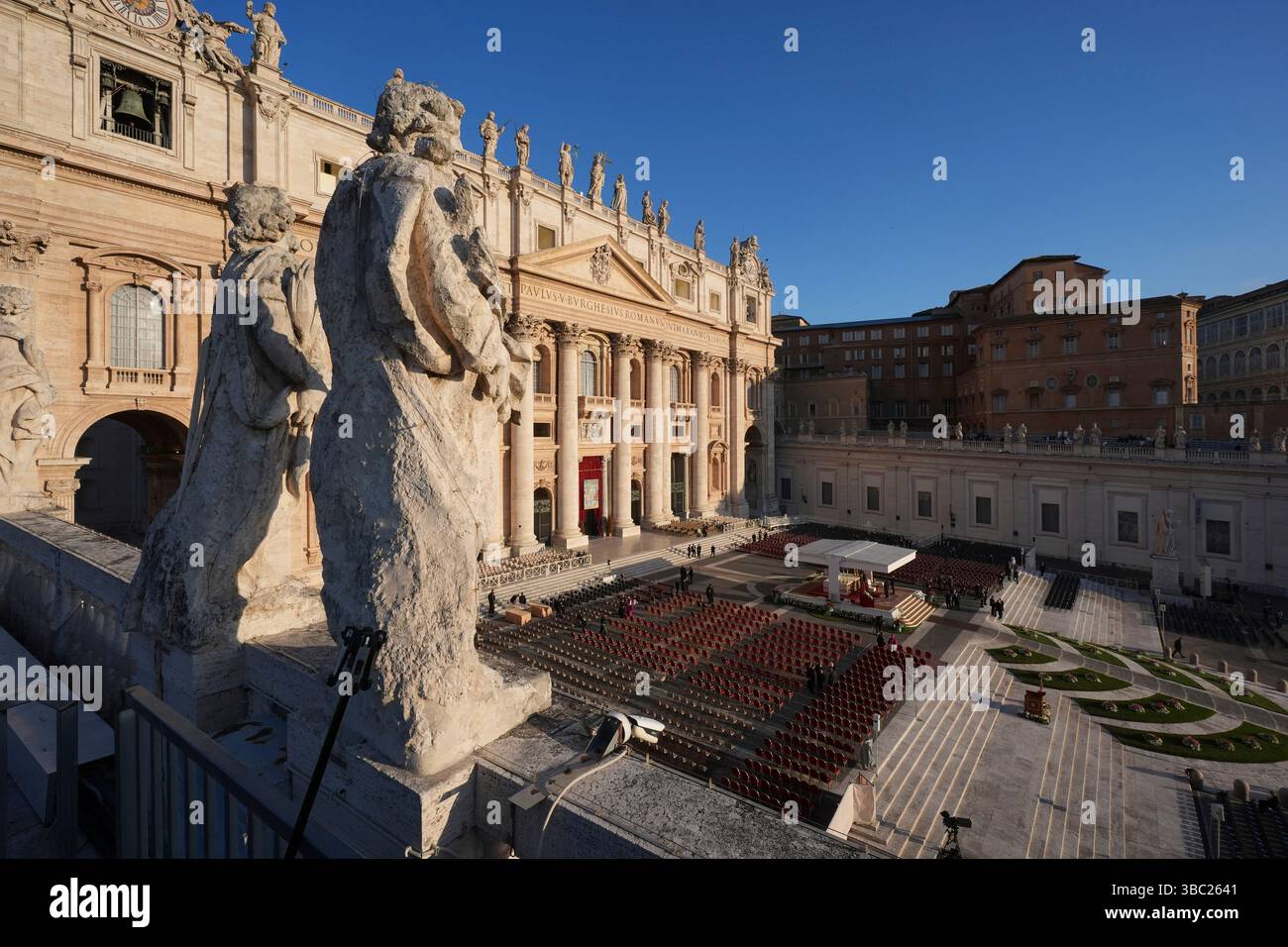 People gather in St. Peter's Square at the Vatican prior to the ...
