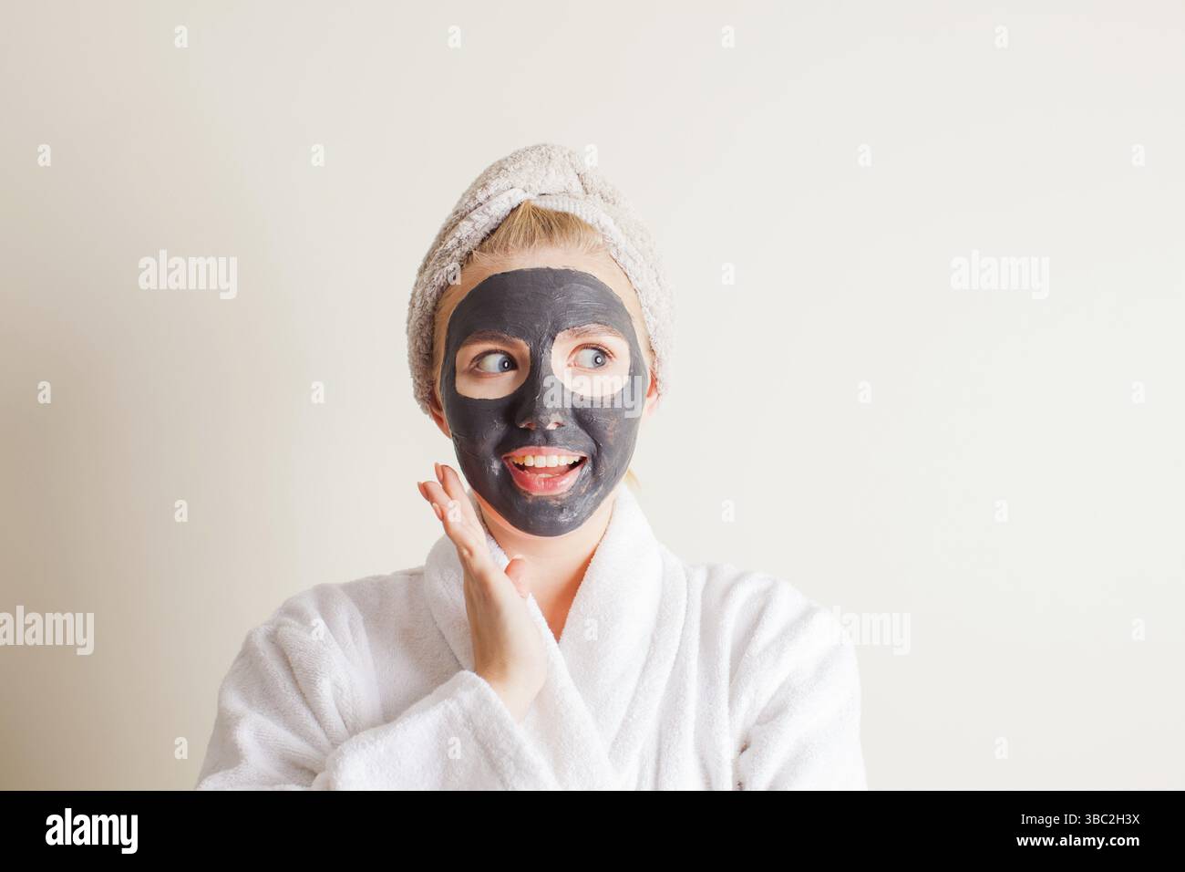 Muddy face teenager hi-res stock photography and images - Alamy