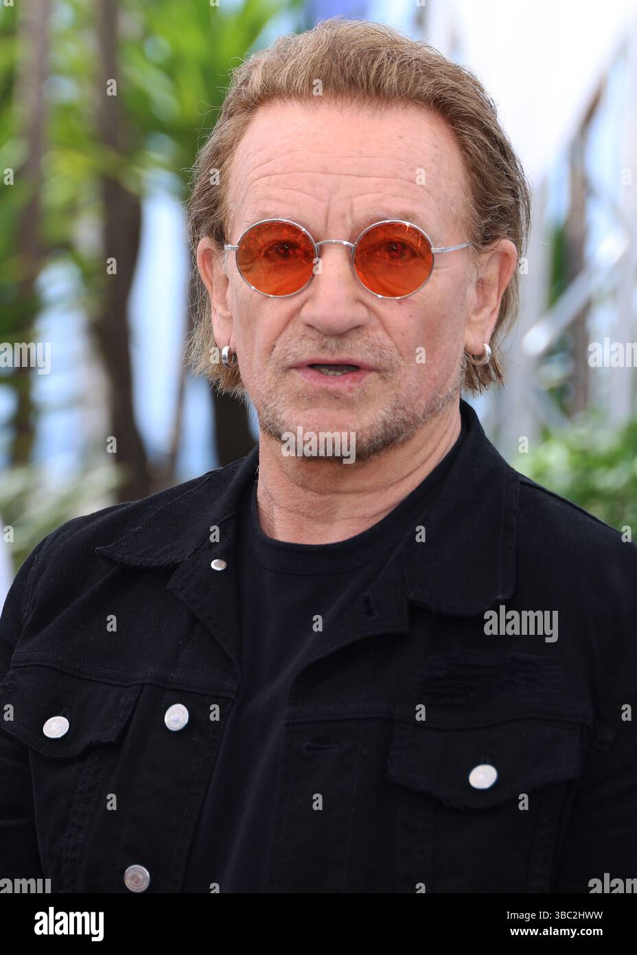 Cannes, France. 18th May, 2025. Bono poses during the "Bono: Stories Of ...