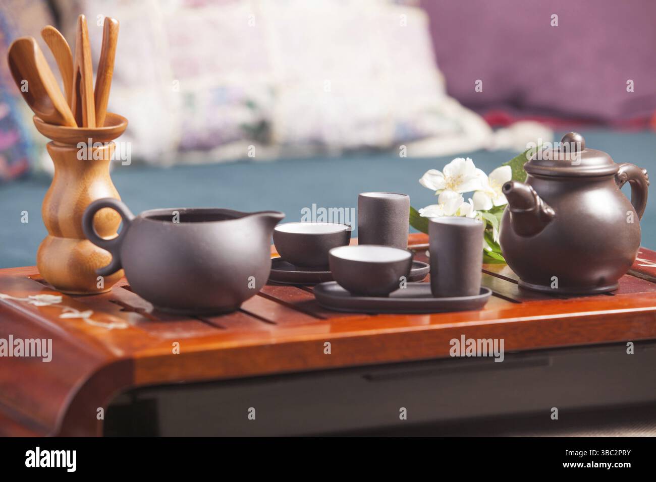 Chinese tea ceremony - close up traditional crockery Stock Photo - Alamy