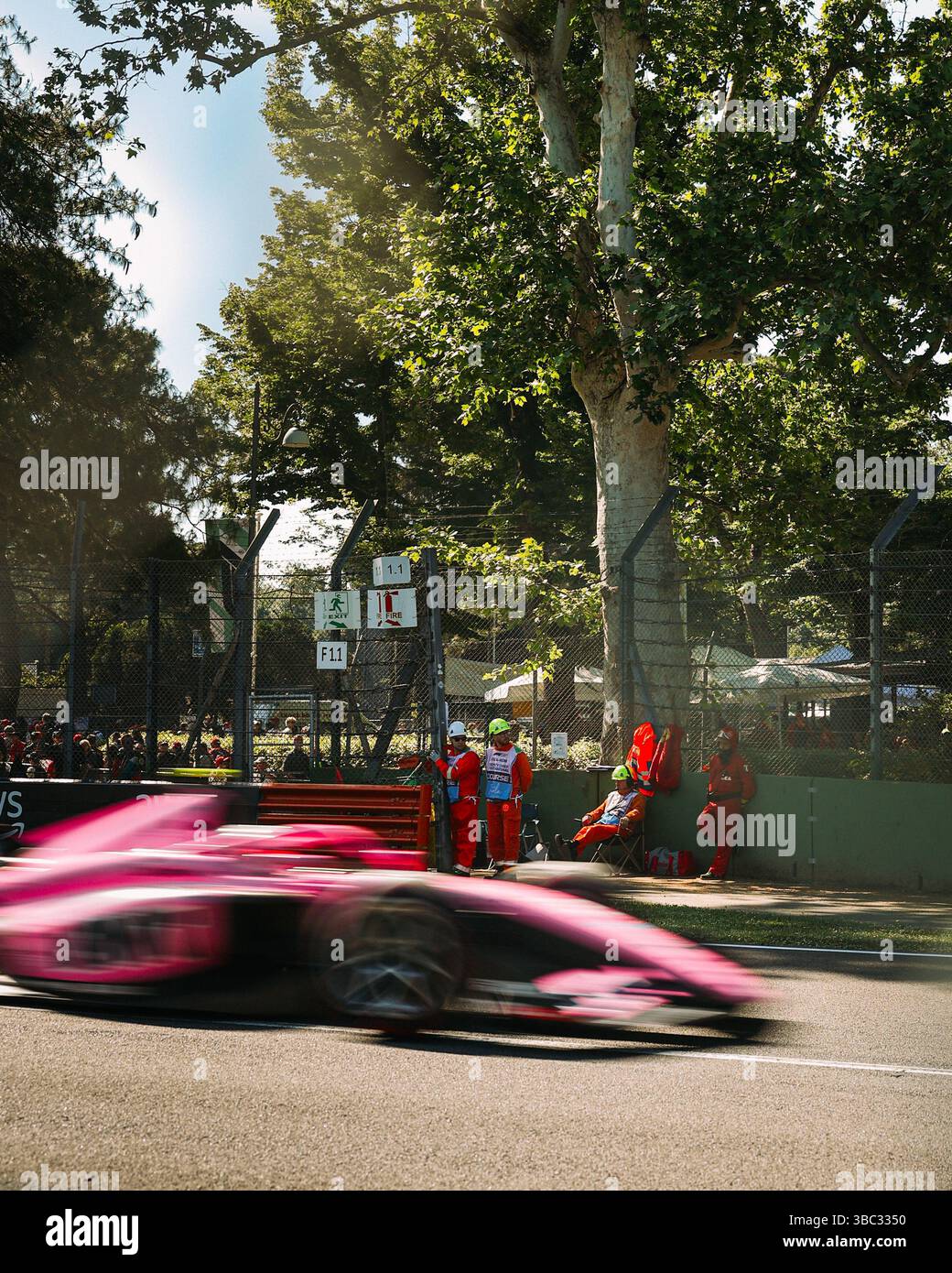 marshall, commissaire de piste, marshal, marshalls, marshals action ...