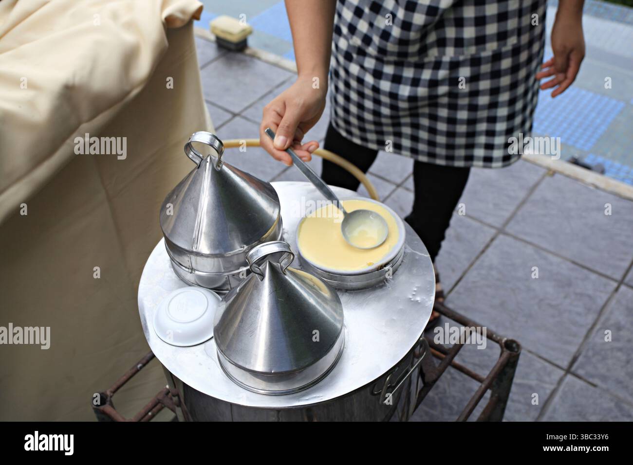 Thai Khanom Tua Pap (sweet mung bean dumplings) is Thai dessert made ...