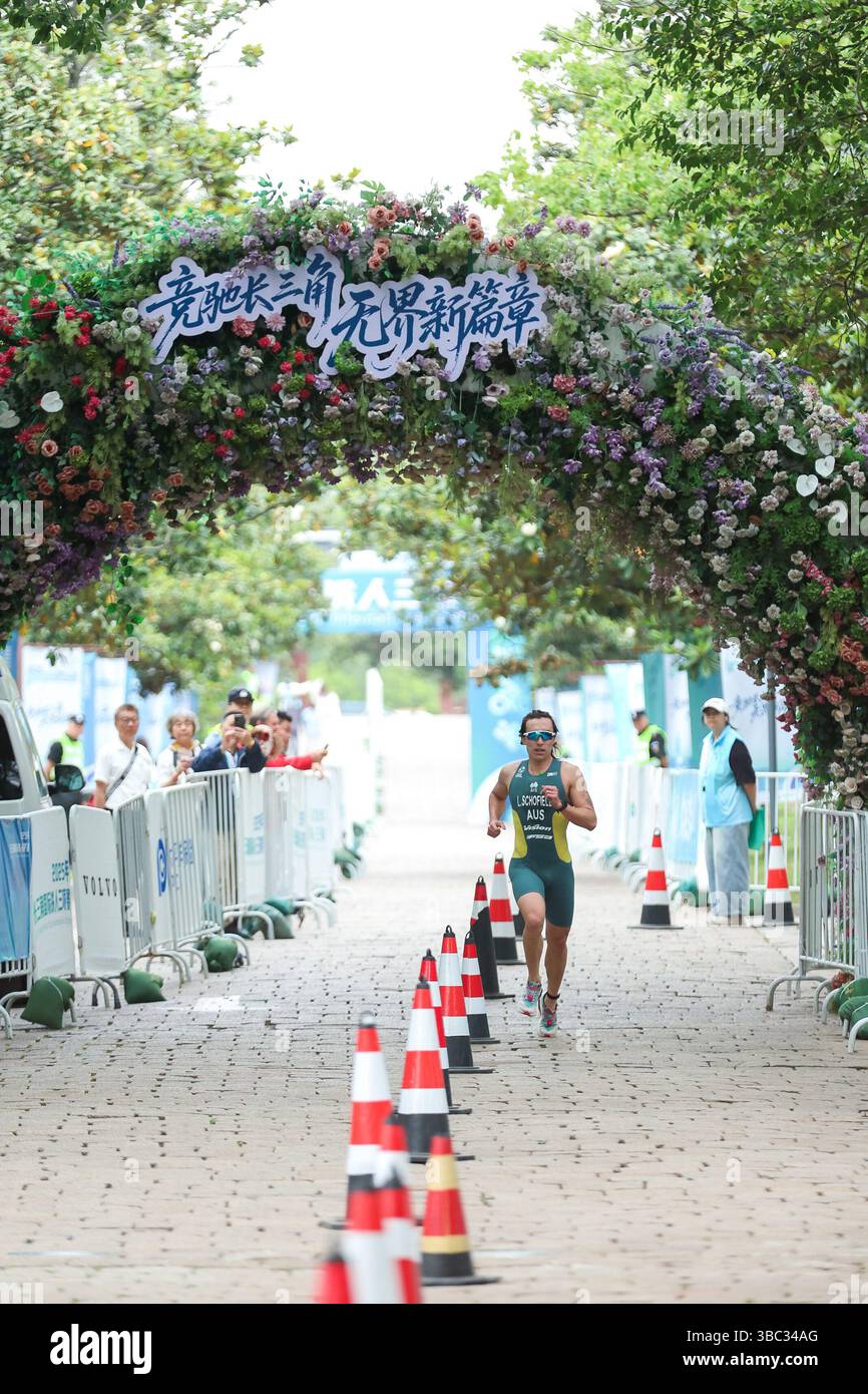 Shanghai. 18th May, 2025. Luke Schofield of Australia competes during ...