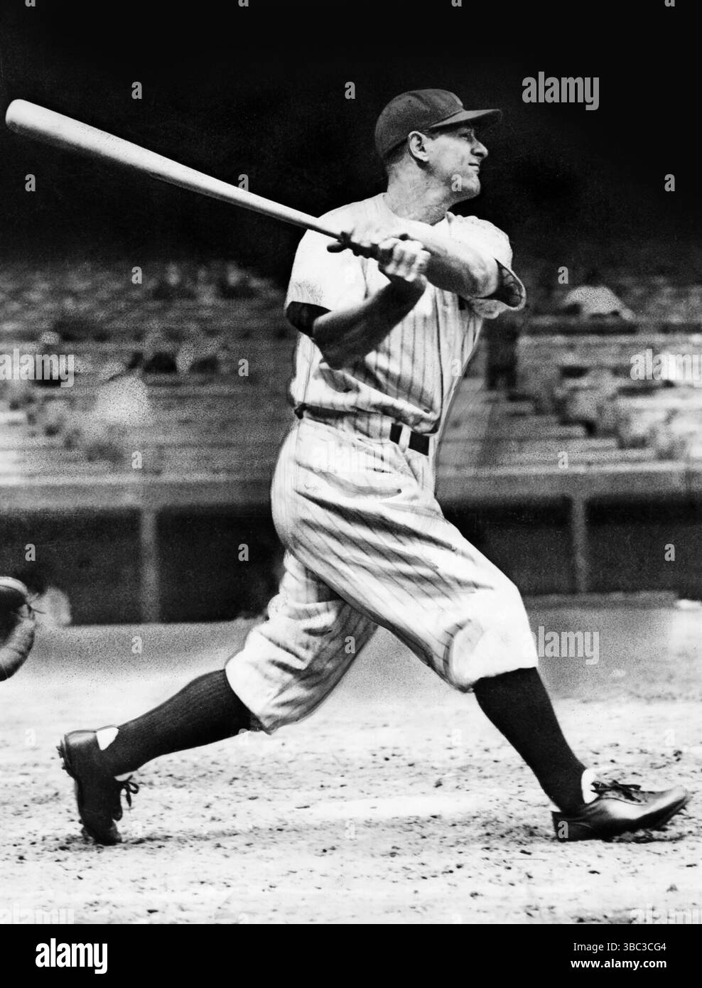 New York Yankee's Lou Gehrig - press photo 1936 Stock Photo - Alamy