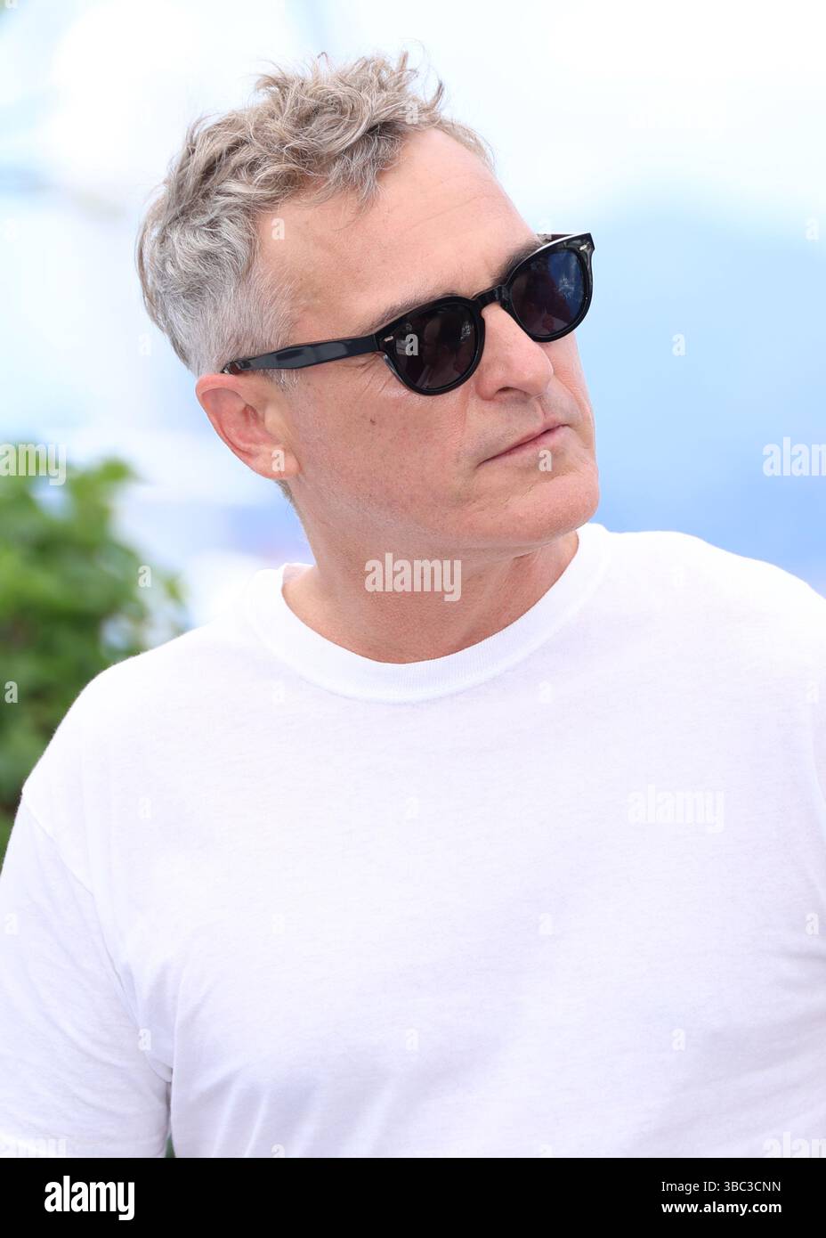 Joaquin Phoenix poses during the "Eddington" photocall at the 78th ...
