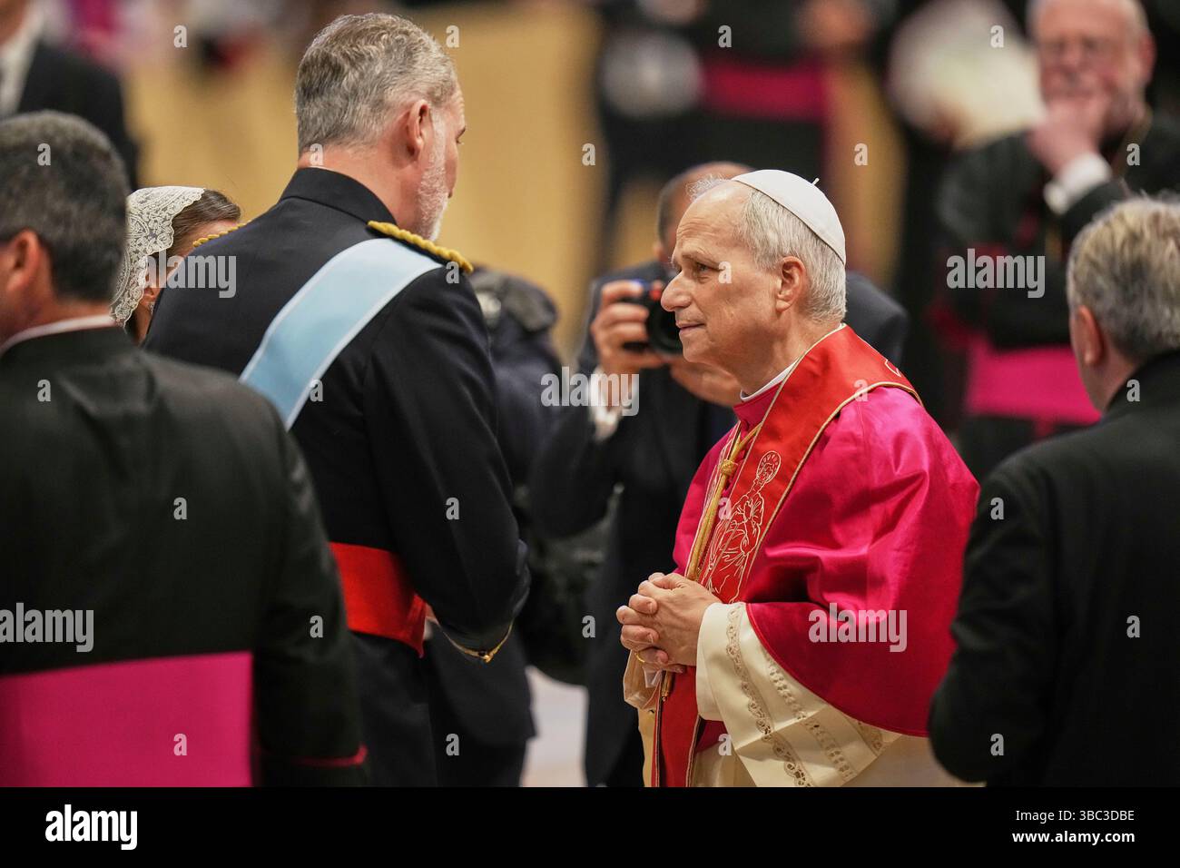Pope Leo XIV's meets Spanish King Felipe VI after the formal ...