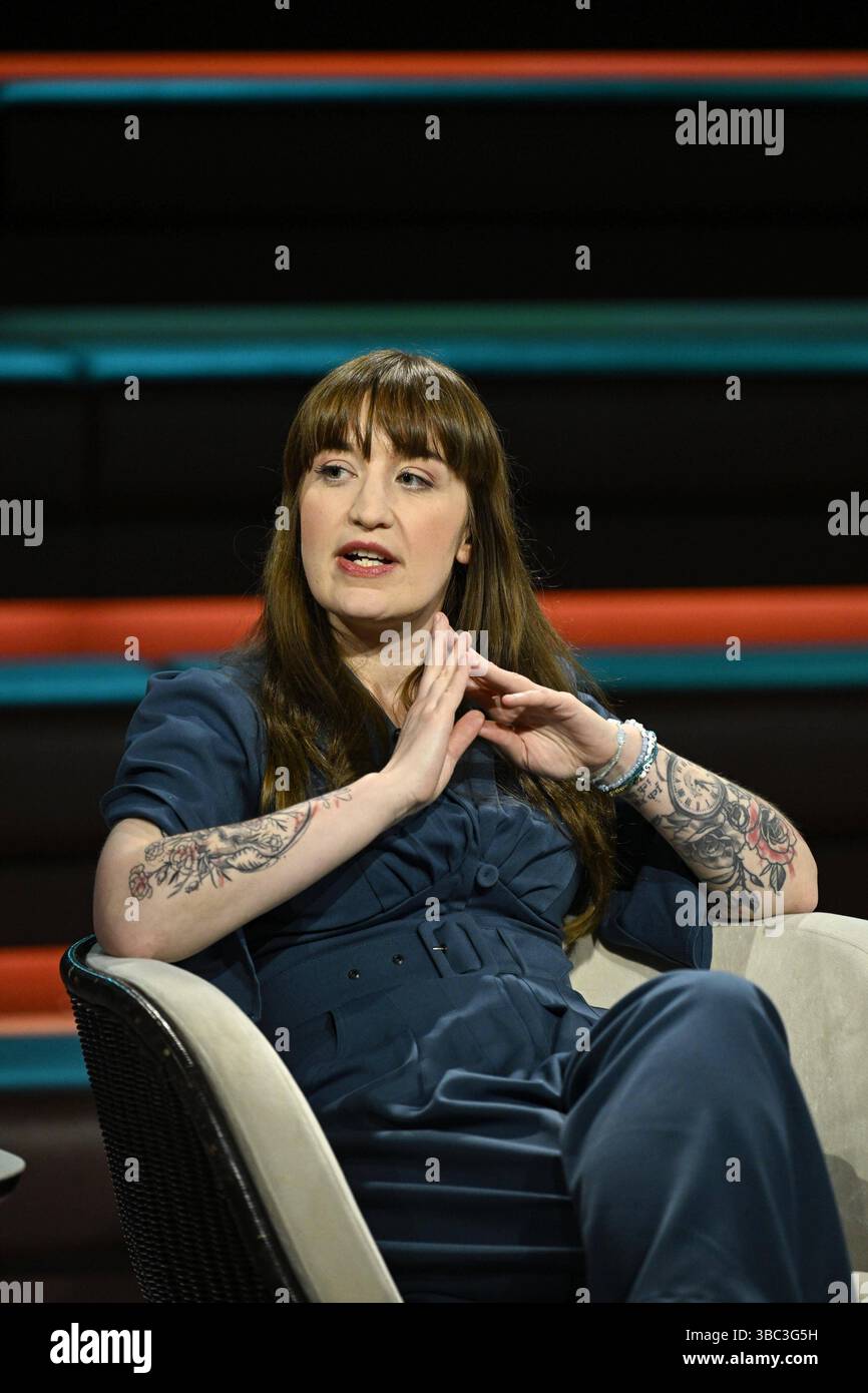 Heidi Reichinnek Politikerin 04/25 her Heidi Reichinnek am 29. April ...