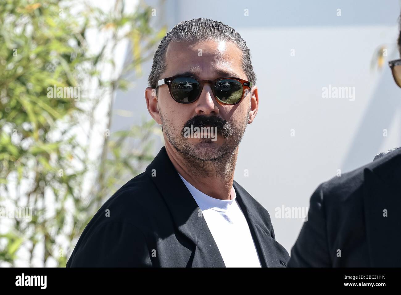 Milan, Italy. 18th May, 2025. Cannes, The cast arrives at the Slauson ...