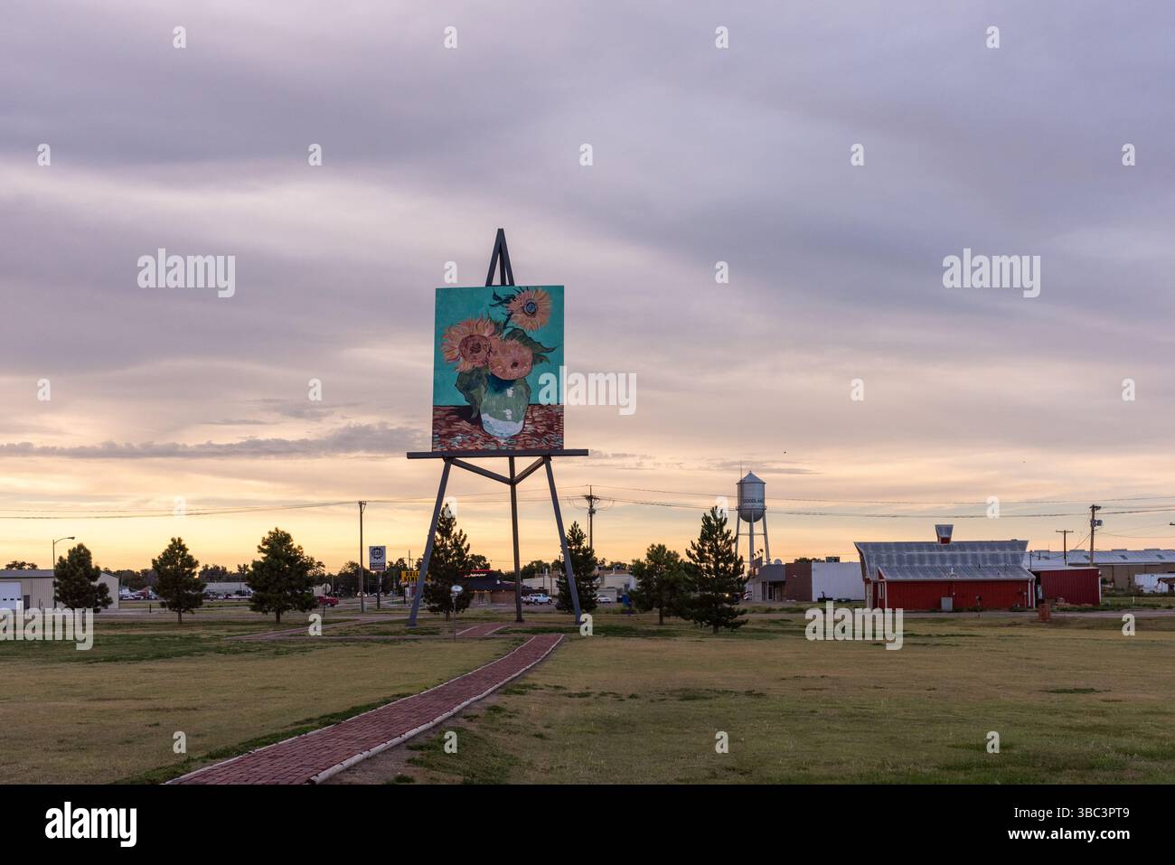 The World's Largest Easel, a roadside attraction in Goodland, Kansas ...