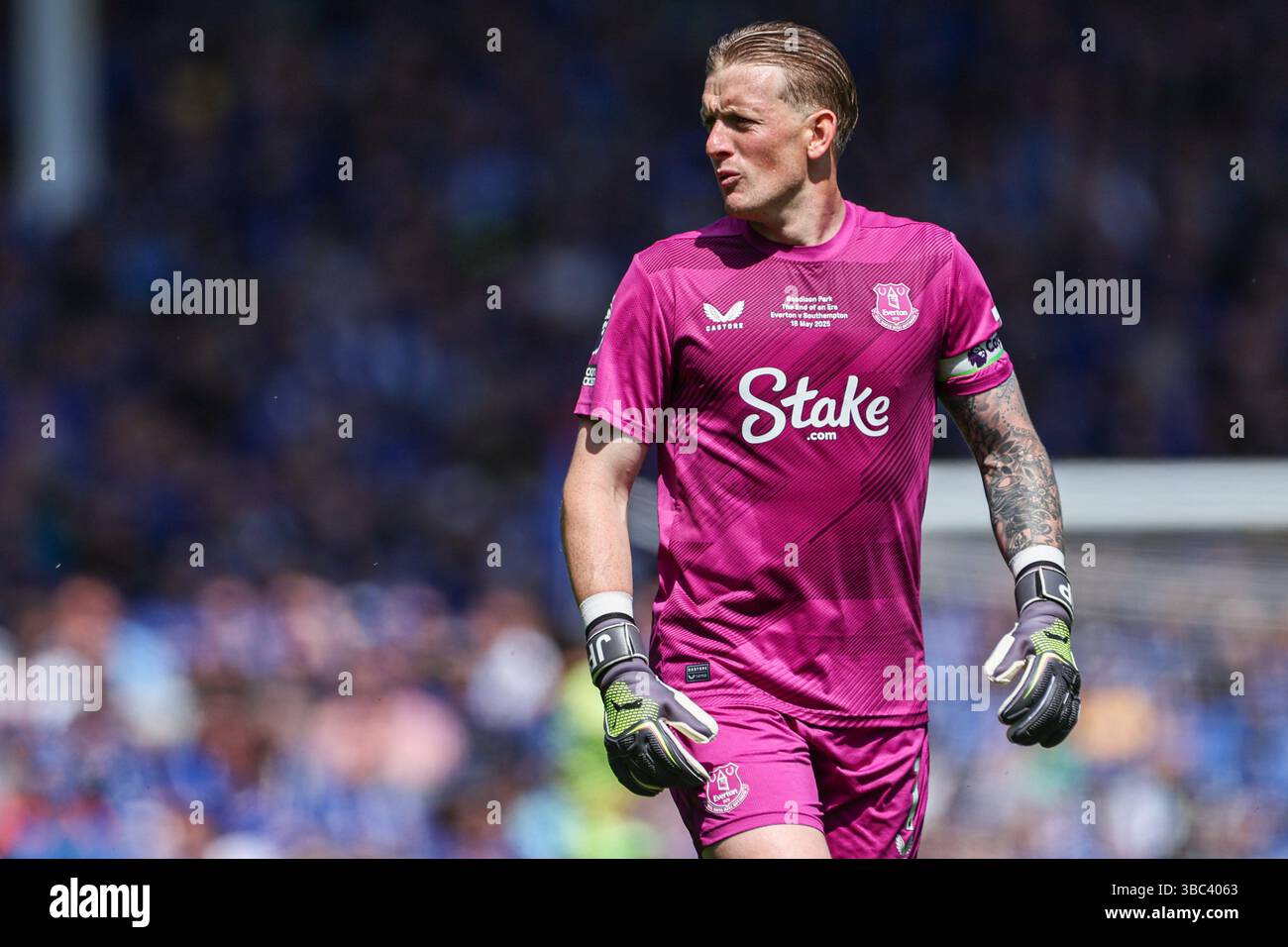Jordan Pickford of Everton during the Premier League match Everton vs ...