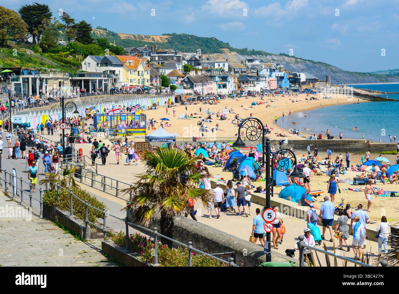 On hot afternoon in hi-res stock photography and images - Alamy