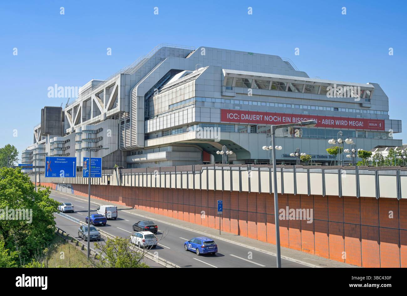 ICC, Messedamm, Westend, Charlottenburg, Berlin, Deutschland *** ICC ...