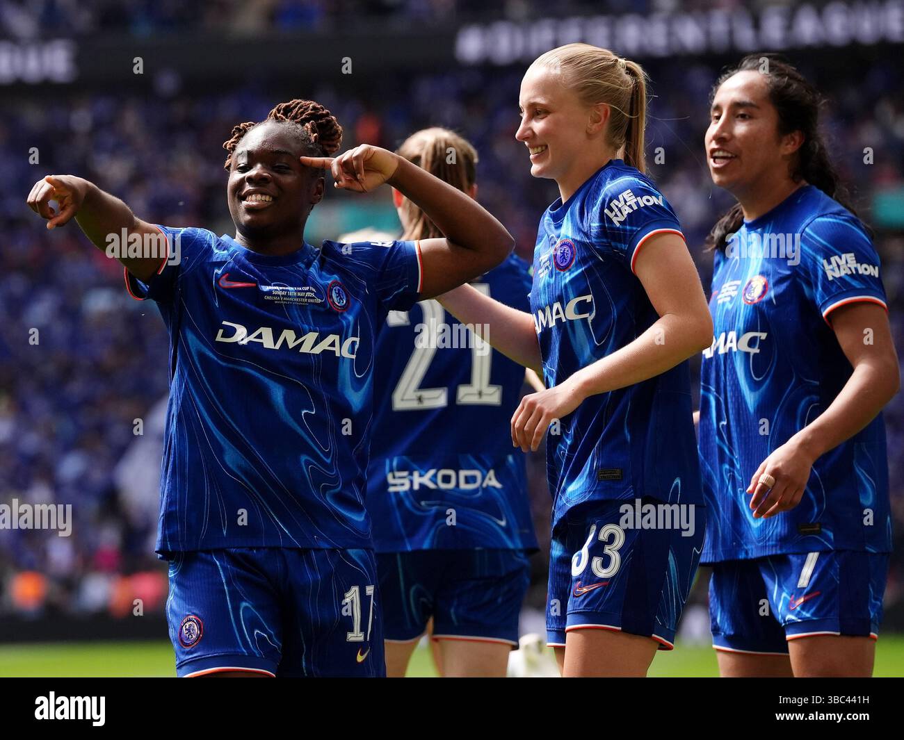 Chelsea's Sandy Baltimore (left) celebrates with team-mates after ...