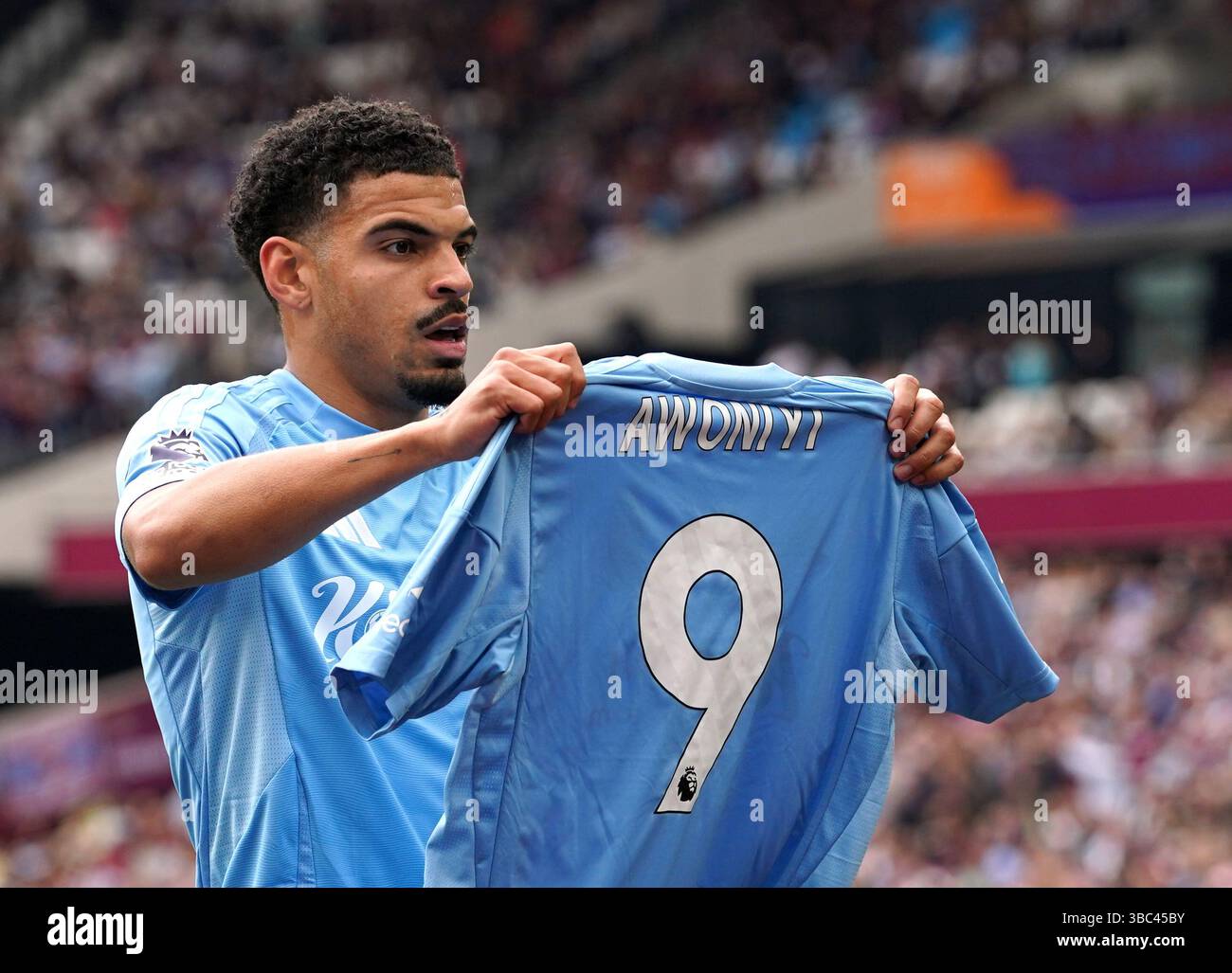 Nottingham Forest's Morgan Gibbs-White celebrates scoring their side's ...